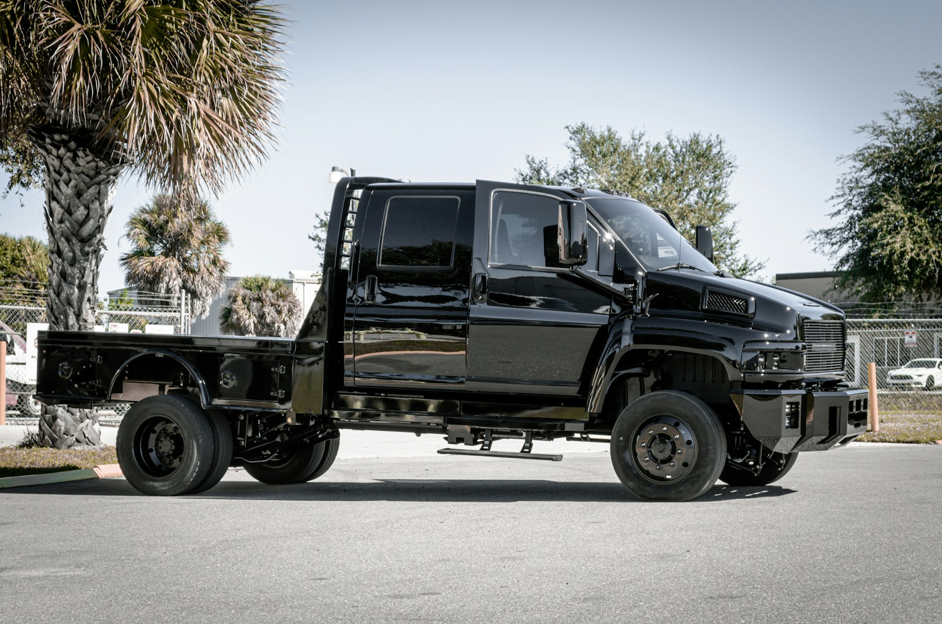 Choosing the Best Work Truck_ Essential Features to Consider - Knapp ...